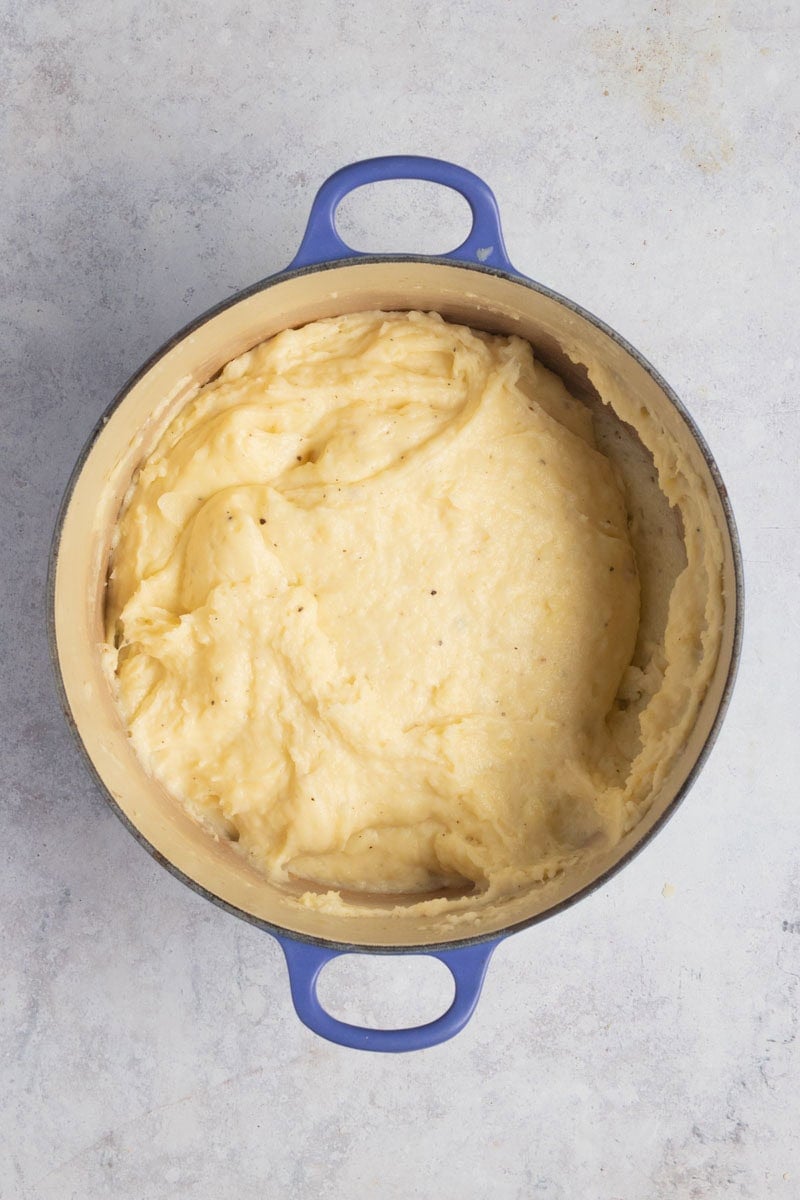 Creamy And Oh So Cheesy Mashed Potatoes - The Irishman's Wife